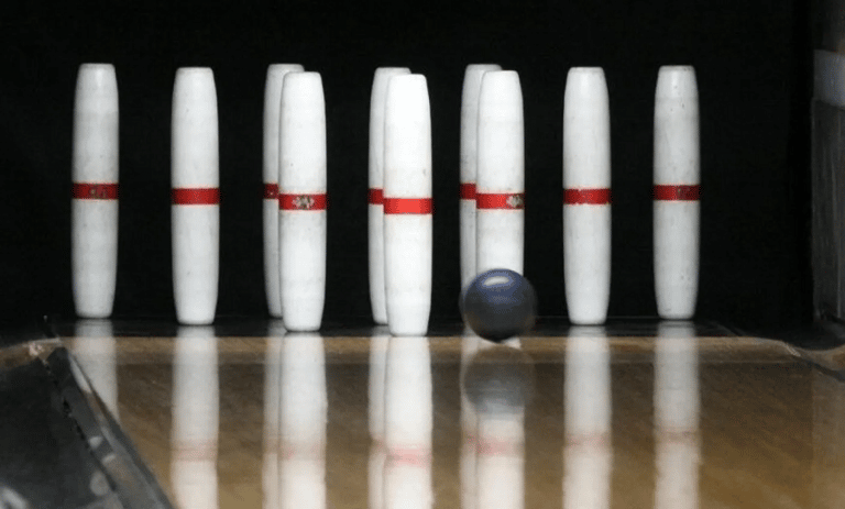 Candlepin Bowling 101: Rules, Scoring, Tips And Tricks - Bowling Knowledge