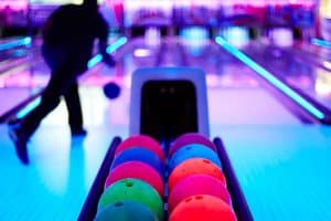Cosmic Bowling: All you Need to Know for Beginner - Bowling Knowledge
