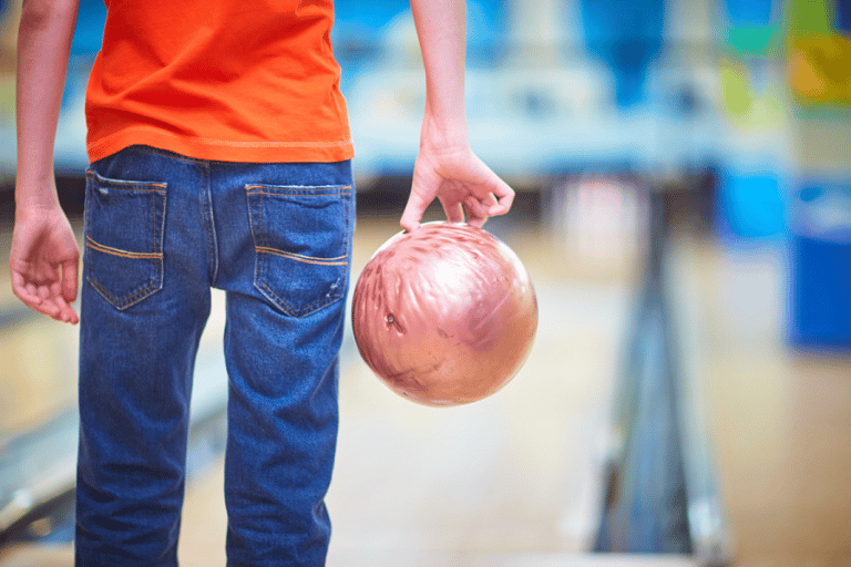 What is Hook Bowling and How to Make it Curl? | Bowling Knowledge