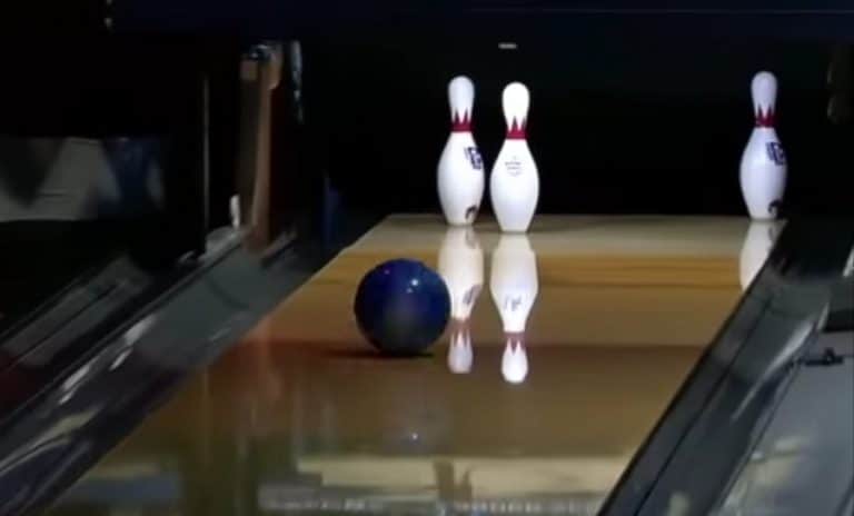What is a Split Ball in Bowling? How to Avoid Them