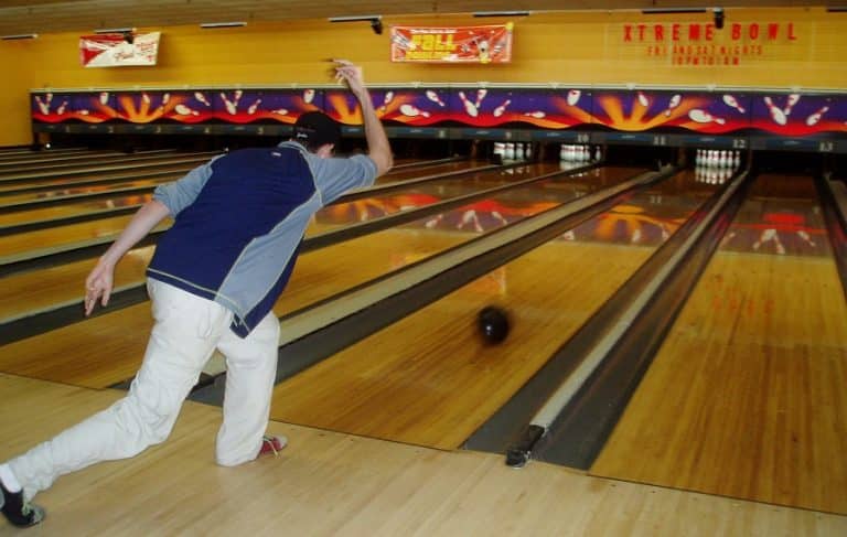 Sport Shot Bowling: House Shot or Sport Shot